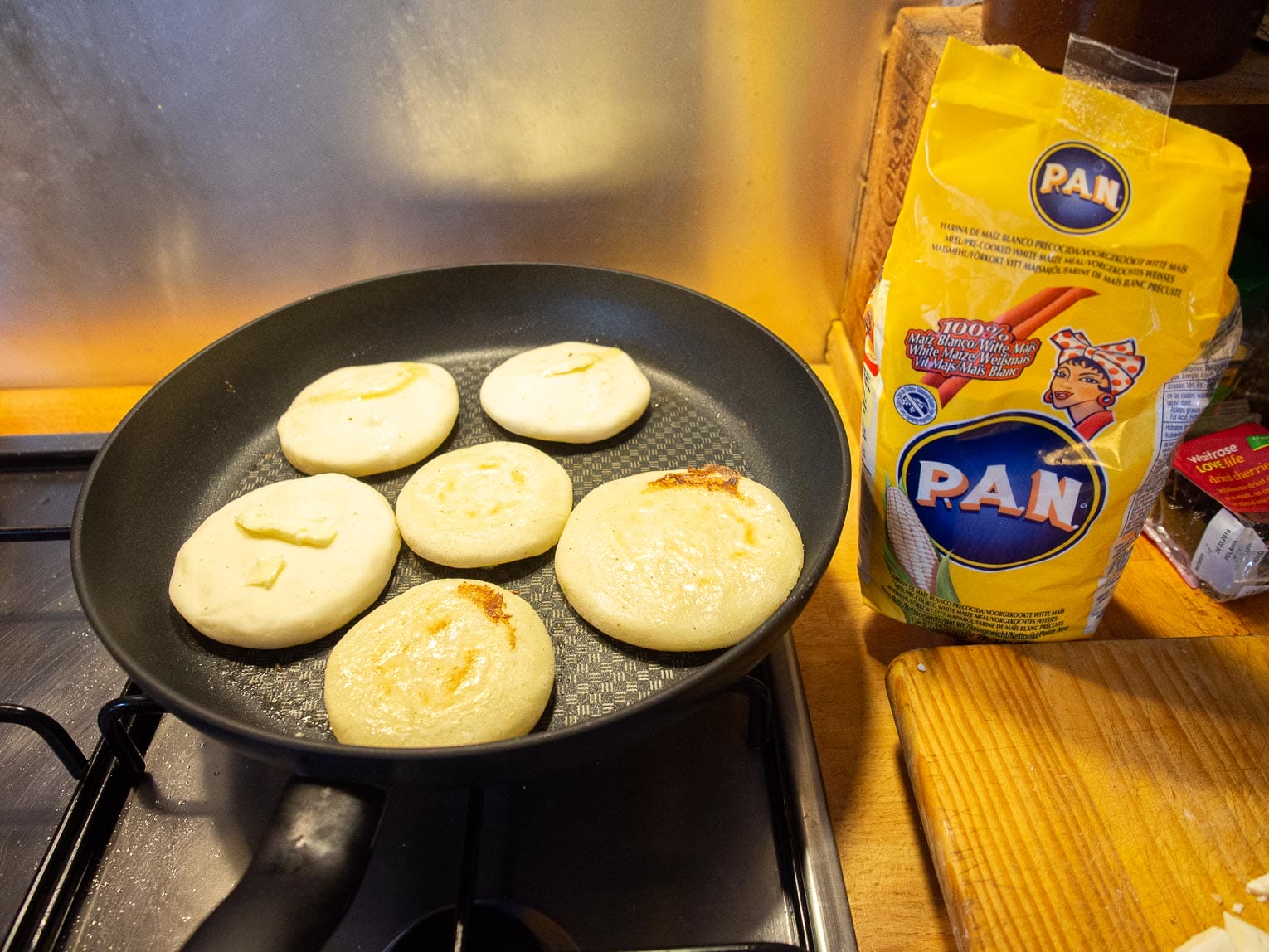 Colombian recipe: the arepa with cheese (2025) - My trip to Colombia